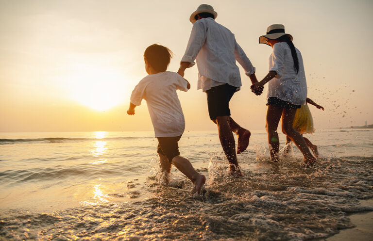 10 Family Vacation Tips to Make Your Trip Easy - Ship&Play Blog